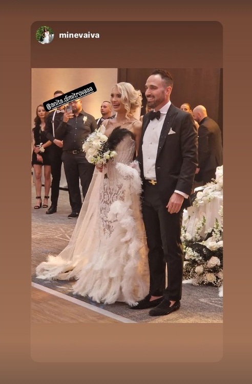 Красивата Анита се омъжи на приказна церемония - вижте каква разкошна ...